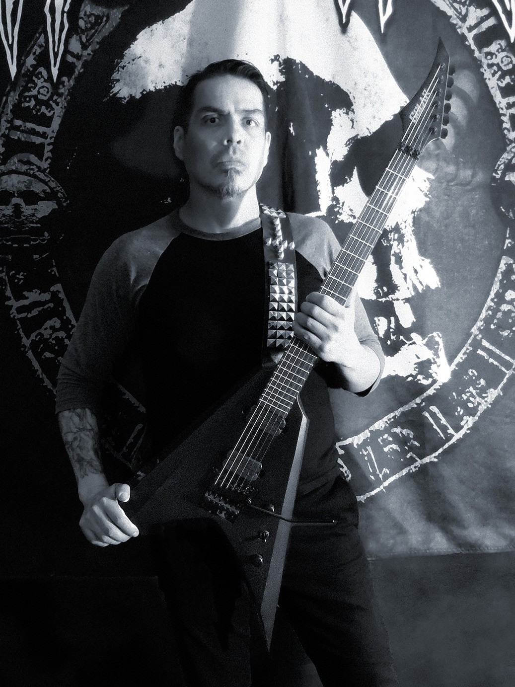 Daniel Corchado – THE CHASM